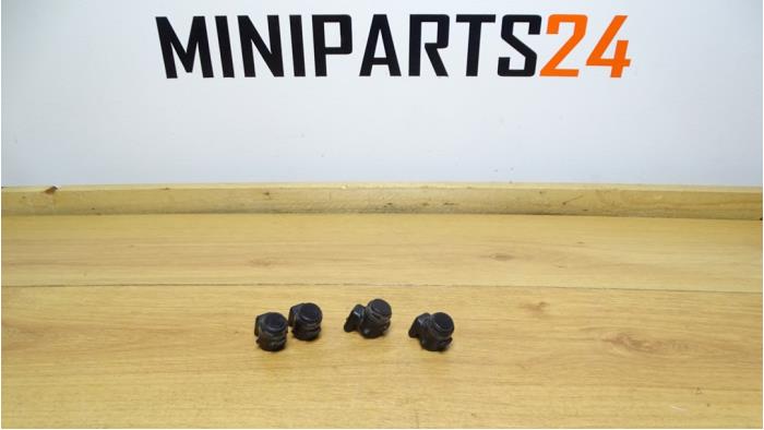Mini Mini (F56) 2.0 16V Cooper S PDC Sensor Sets voorraad