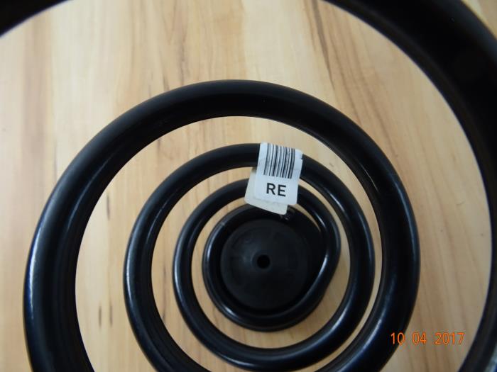 Schroefveer achter Mini Cooper - 36875113