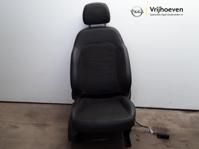 Opel Corsa Stoelen rechts voorraad | Onderdelenlijn.nl