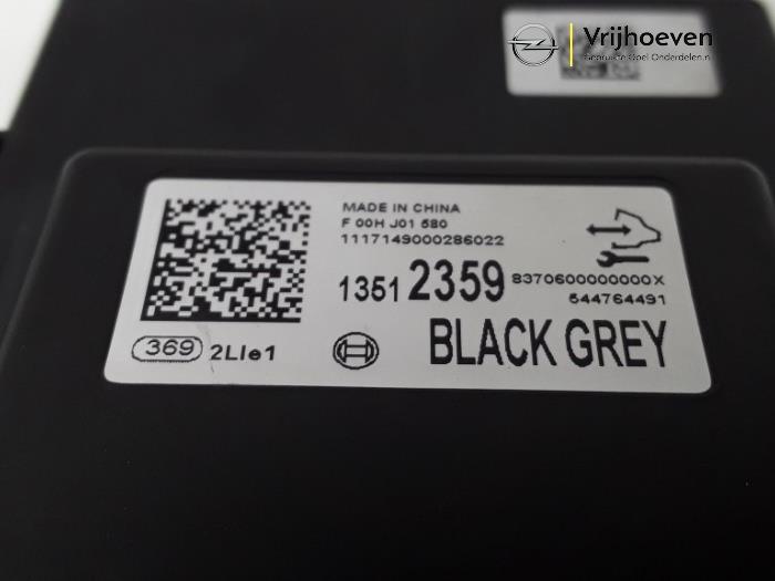 Gateway module Opel Mokka X 1.4 Turbo 16V - 13599318 gm