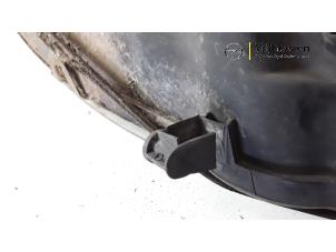 Gebruikte Opel Astra G Caravan (F35) 2.0 DTi 16V Koplamp links ...