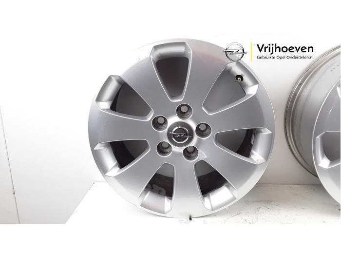 Gebruikte Opel Insignia 1.6 SIDI Eco Turbo 16V Velgen set - 13235010 ...