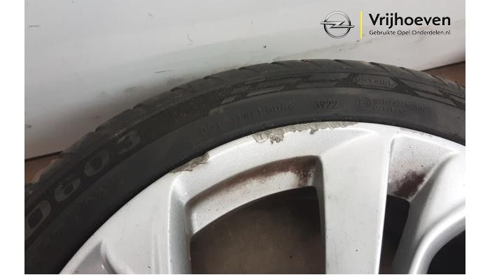 Velgen set + banden Opel Astra K 1.0 SIDI Turbo 12V - 13409657 ...
