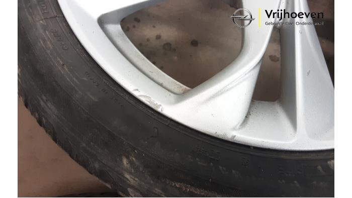 Velgen set + banden - 13409657 Lichtmetaal GM