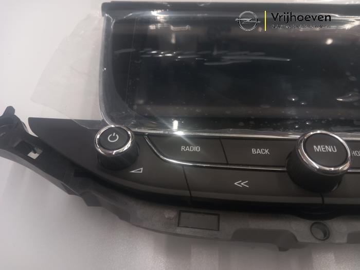 Navigatie Display Opel Astra K 1.0 Turbo 12V - 39042448 GM