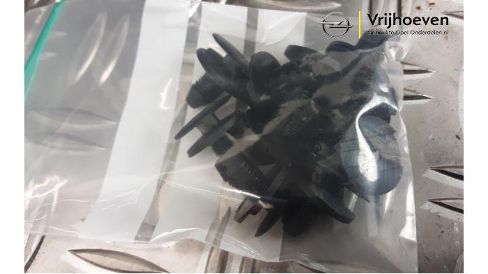 Motorkap Bekleding Opel Astra L 1.2 Turbo 130 12V - 9838542480 PSA