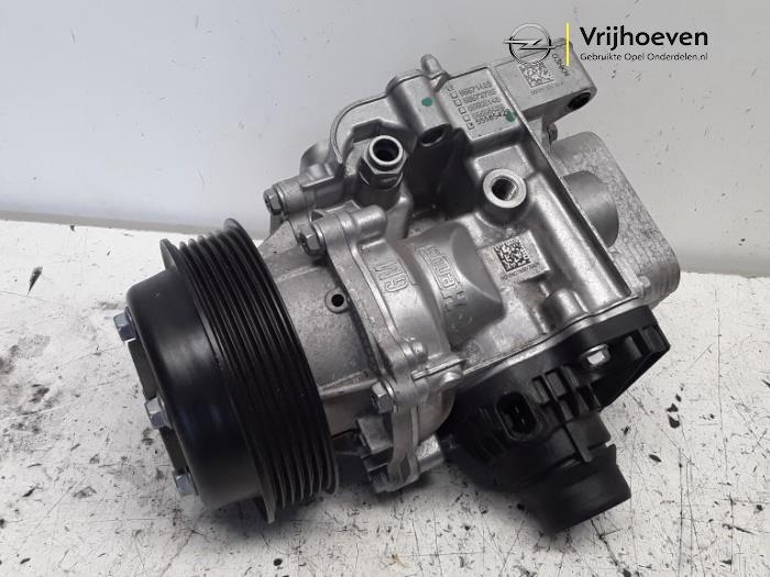 Oliekoeler Opel Zafira Tourer 1.6 SIDI Eco Turbo 16V - 55585428 A16XHT