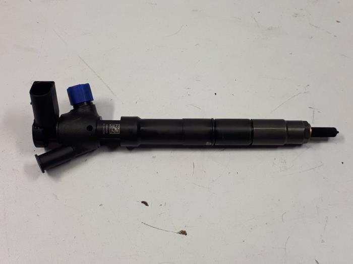 Verstuivers (diesel) met artikelnummer 03N130277 voorraad