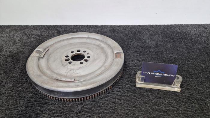 Vliegwielen met artikelnummer 415054509 voorraad