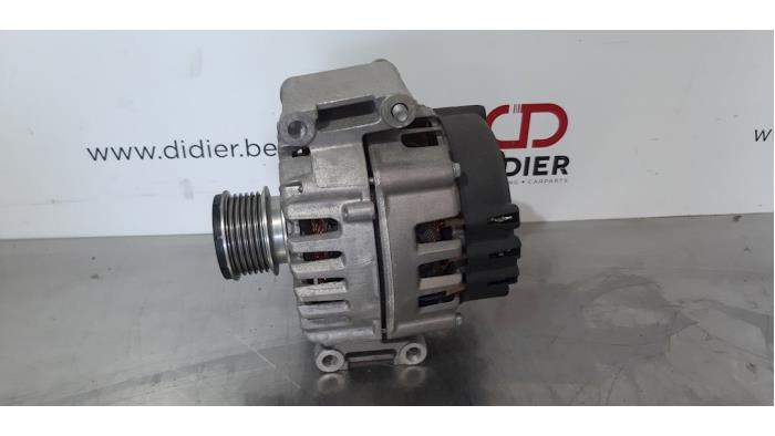 Dynamos met artikelnummer 0009068706 voorraad | Onderdelenlijn.nl