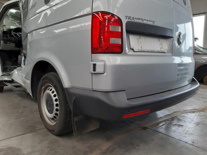 Achterbumper Volkswagen Transporter T6 2.0 TDI DRF - 7E0807305D