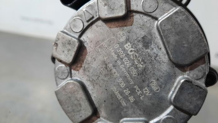 Extra waterpomp Mercedes E E-220d 2.0 Turbo 16V - A0005002686