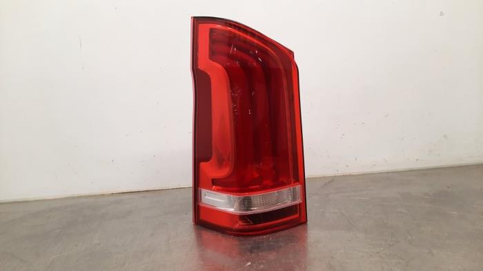 Achterlichten links met artikelnummer A4478200564 voorraad