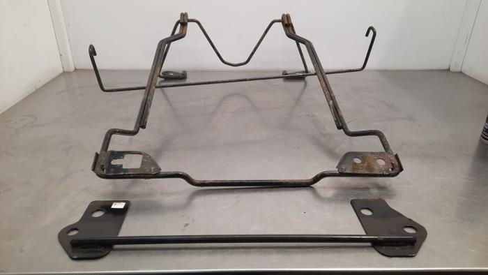 Mécanique de suspension roue de secours Renault Trafic | Didier