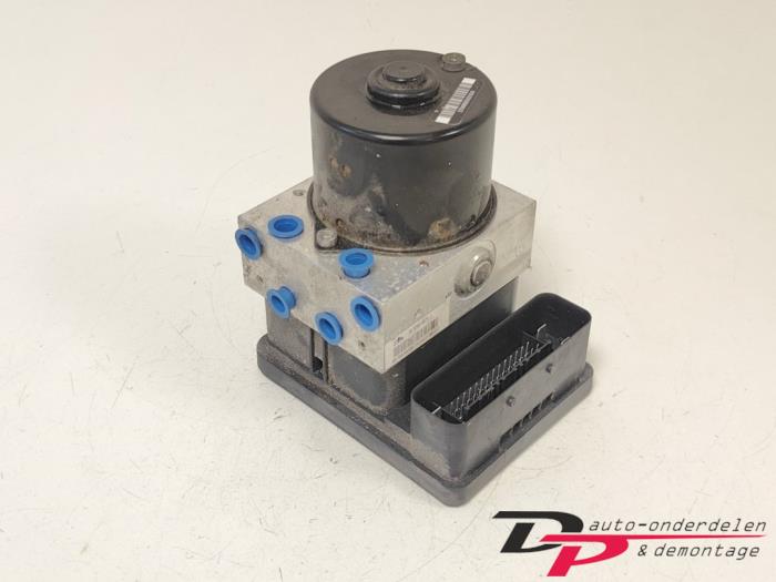 Volvo C30 ABS Pompen voorraad | Onderdelenlijn.nl