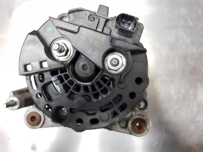 Dynamos met artikelnummer 03C903025F voorraad | Onderdelenlijn.nl