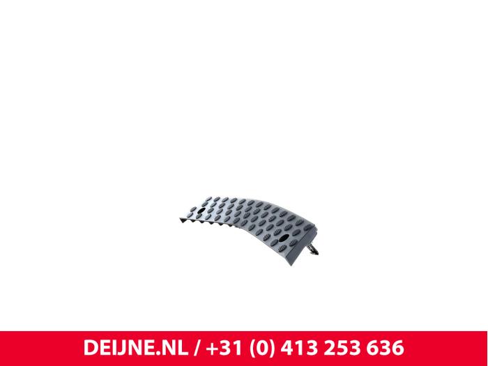 Bumperdeel midden-voor Mercedes Sprinter - A9068850411