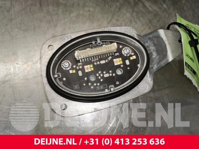 Volvo XC40 Modules LED koplamp voorraad | Onderdelenlijn.nl