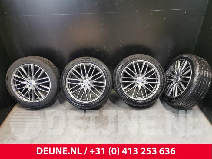 Velgen set - Lichtmetaal VOLVO - van Deijne Onderdelen Uden B.V.