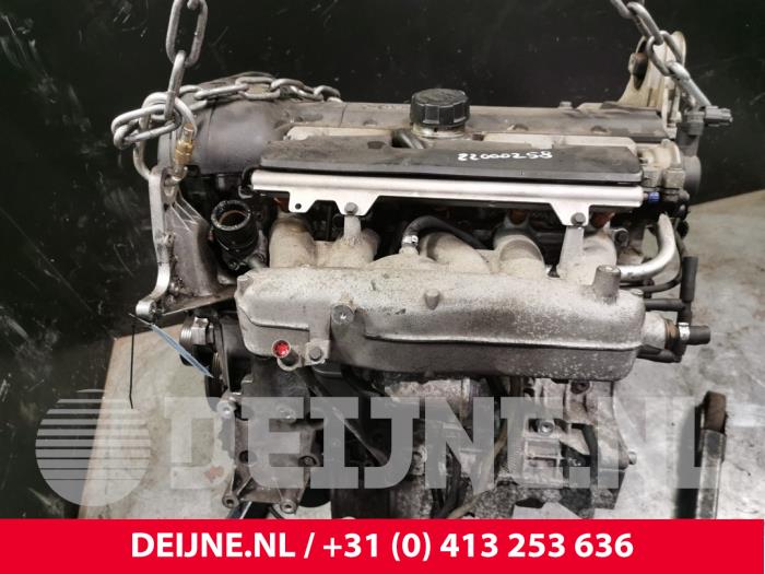 Motor Volvo S60 I 2.0 T 20V - B5204T5