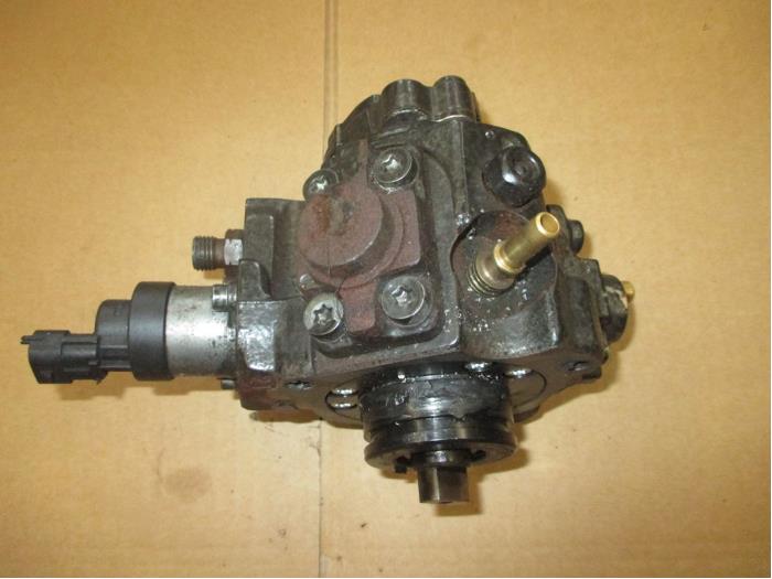 Brandstofpompen Mechanisch met artikelnummer 0445010139 voorraad