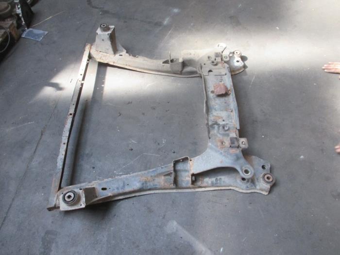 Jaguar X-Type Subframes voorraad | Onderdelenlijn.nl