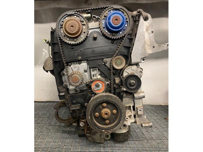 Motoren met motorcode B5254T voorraad | Onderdelenlijn.nl