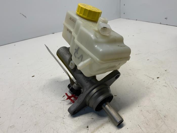 Hoofdremcilinders met artikelnummer 6R0611301A voorraad