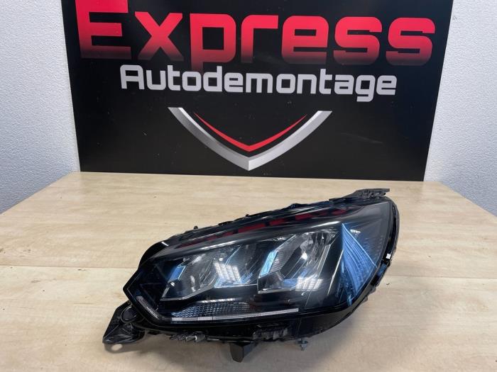 Koplampen links met artikelnummer 9833036380 voorraad