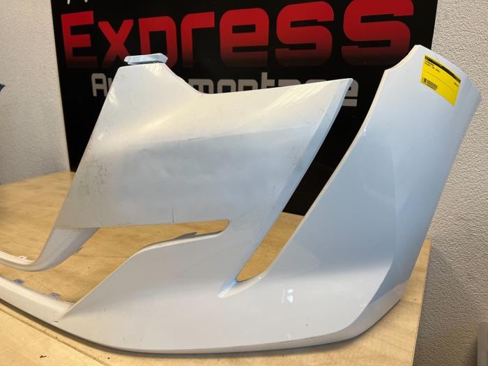 Voorbumper Peugeot 208 II 1.2 Vti 12V PureTech 100 - 164982701T