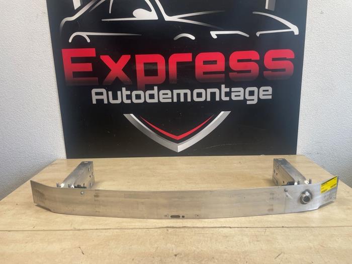 Mercedes CLA Bumperframes voor voorraad | Onderdelenlijn.nl