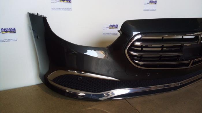 Mercedes W211 Voorbumpers voorraad | Onderdelenlijn.nl