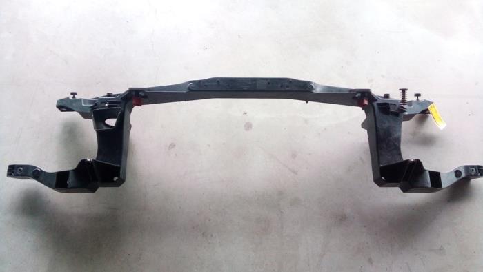 Frontpanelen met artikelnummer A4478801103 voorraad