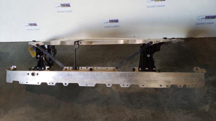 Frontpanelen met artikelnummer 2136200130 voorraad