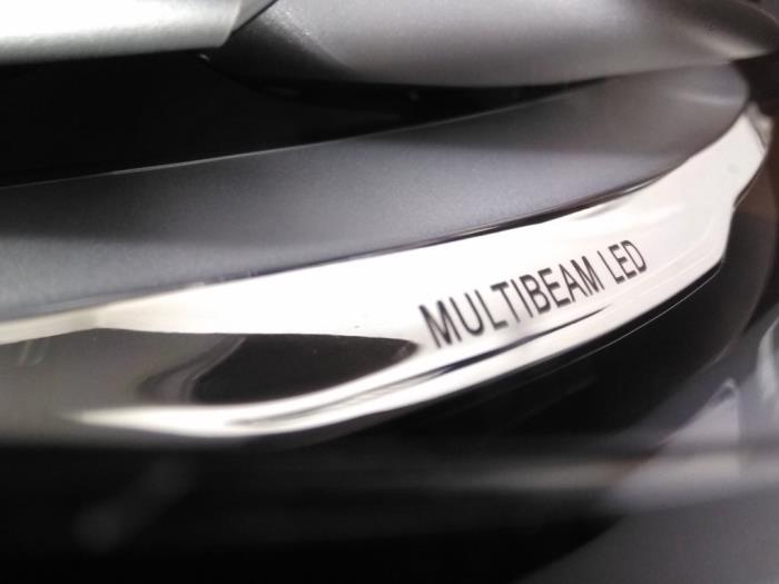 Koplamp rechts Mercedes C C-220 d 2.2 16V 4-Matic - A2059064206