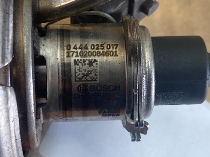 Adblue injector Mercedes C Estate C-200 2.0 CGI 16V 4-Matic - A0004901113