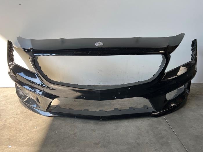 Voorbumpers met artikelnummer A1178804840 voorraad