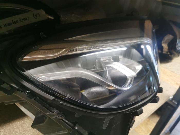 Koplamp rechts Mercedes GLC - A2539065201 MERCEDES