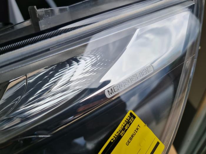 Koplamp links Mercedes V - A4479069700 MERCEDES