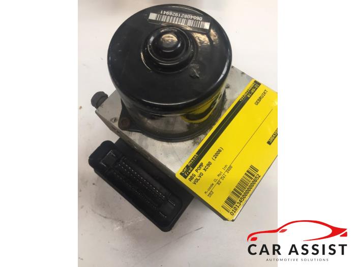 ABS Pompen met artikelnummer 30643982 voorraad