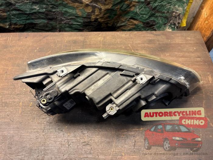 Koplamp links Volkswagen Polo V 1.2 TDI 12V BlueMotion - 6R1941015E VALEO
