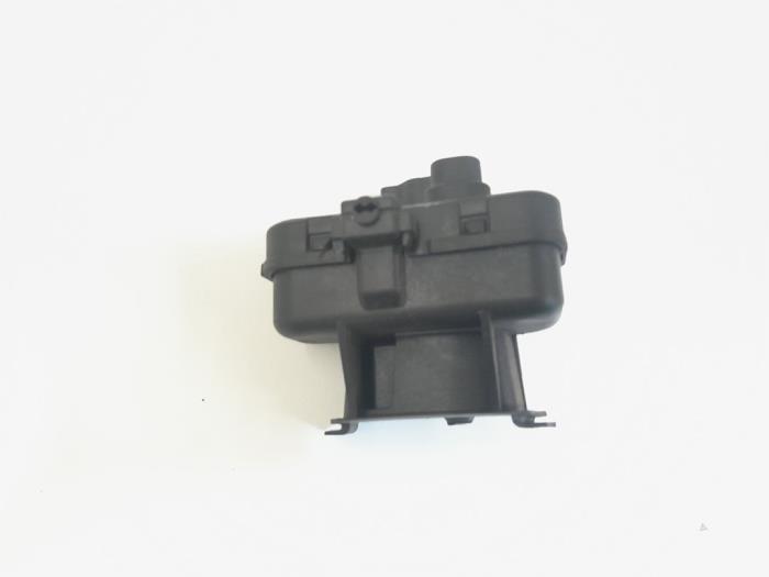 Tankklep Vergrendelingsmotor Volkswagen Golf VI Variant 1.4 TSI 122 16V ...