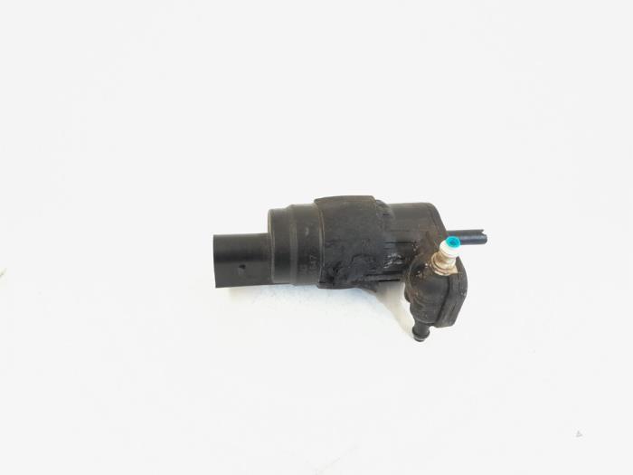 Ruitensproeierpompen voor met artikelnummer 8K9955647 voorraad