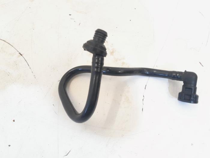 Slang (diversen) met artikelnummer 1K0612041 voorraad