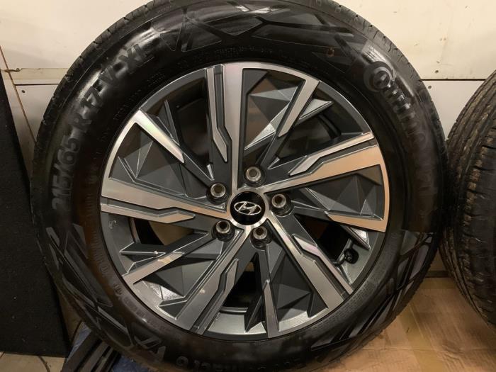 Velgen set + banden - 52910N7160 Lichtmetaal HYUNDAI