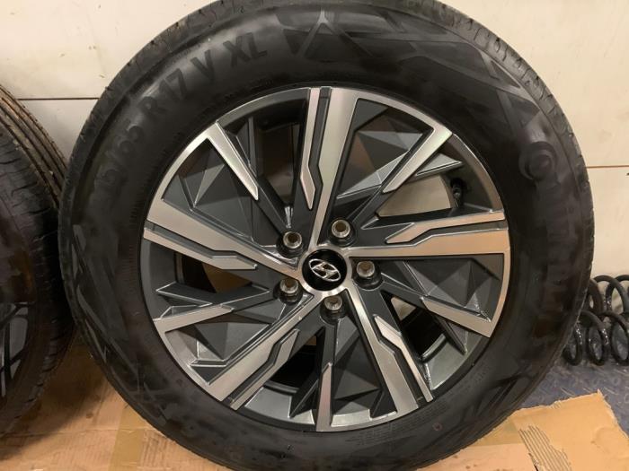 Velgen set + banden - 52910N7160 Lichtmetaal HYUNDAI