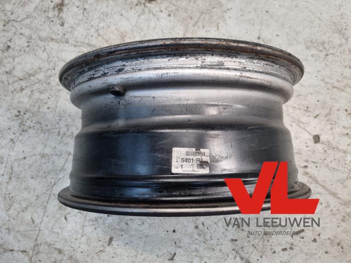 Velg - Staal - Van Leeuwen Auto Onderdelen | Onderdelenlijn.nl