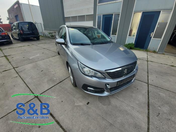 Peugeot 308 SW 1.6 BlueHDi 120 Sloopvoertuig (2017, Grijs)