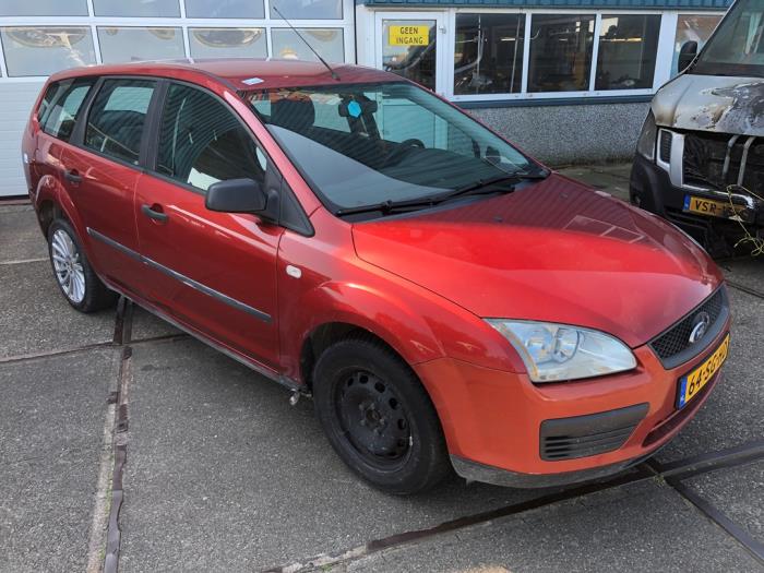 Ford Focus 2 Wagon 1.6 16V Sloopvoertuig (2006, Rood)