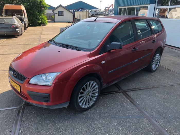 Ford Focus 2 Wagon 1.6 16V Sloopvoertuig (2006, Rood)